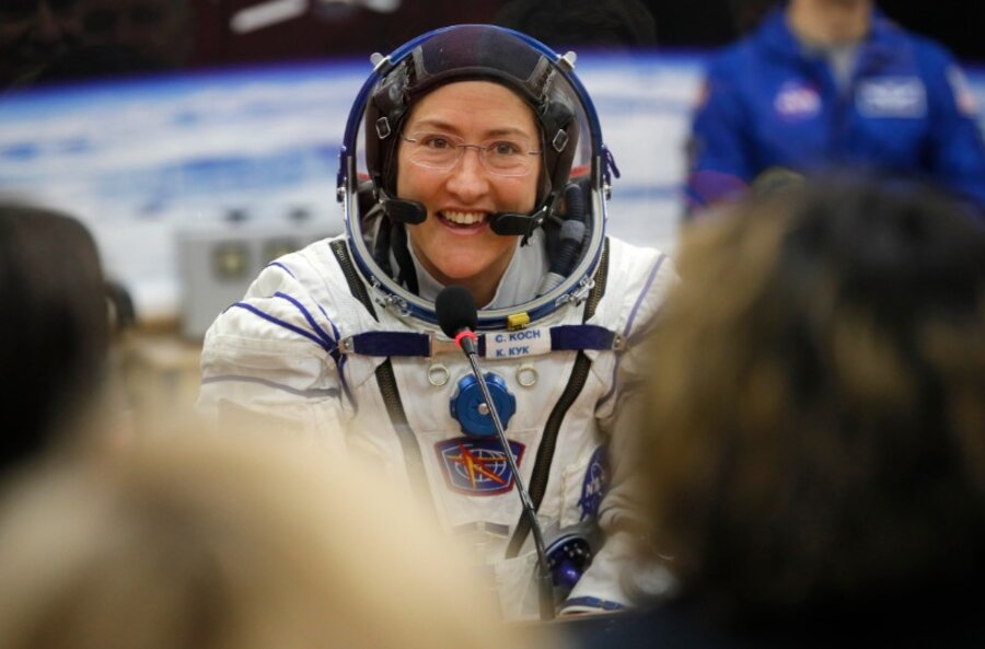 NASA astronaut sets new space endurance record for women - CSMonitor.com NASA astronaut sets new space endurance record for women - CSMonitor.com